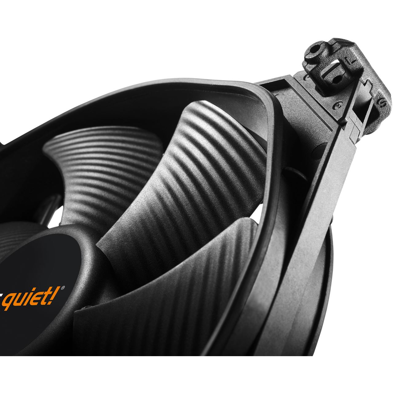 Be Quiet Silent Wings 3 High Speed 120x120x25mm 2200 U min 28 6 DB A Be Quiet Silent Wings 3 High Speed 120x120x25mm 2200 U min 28 6 DB A