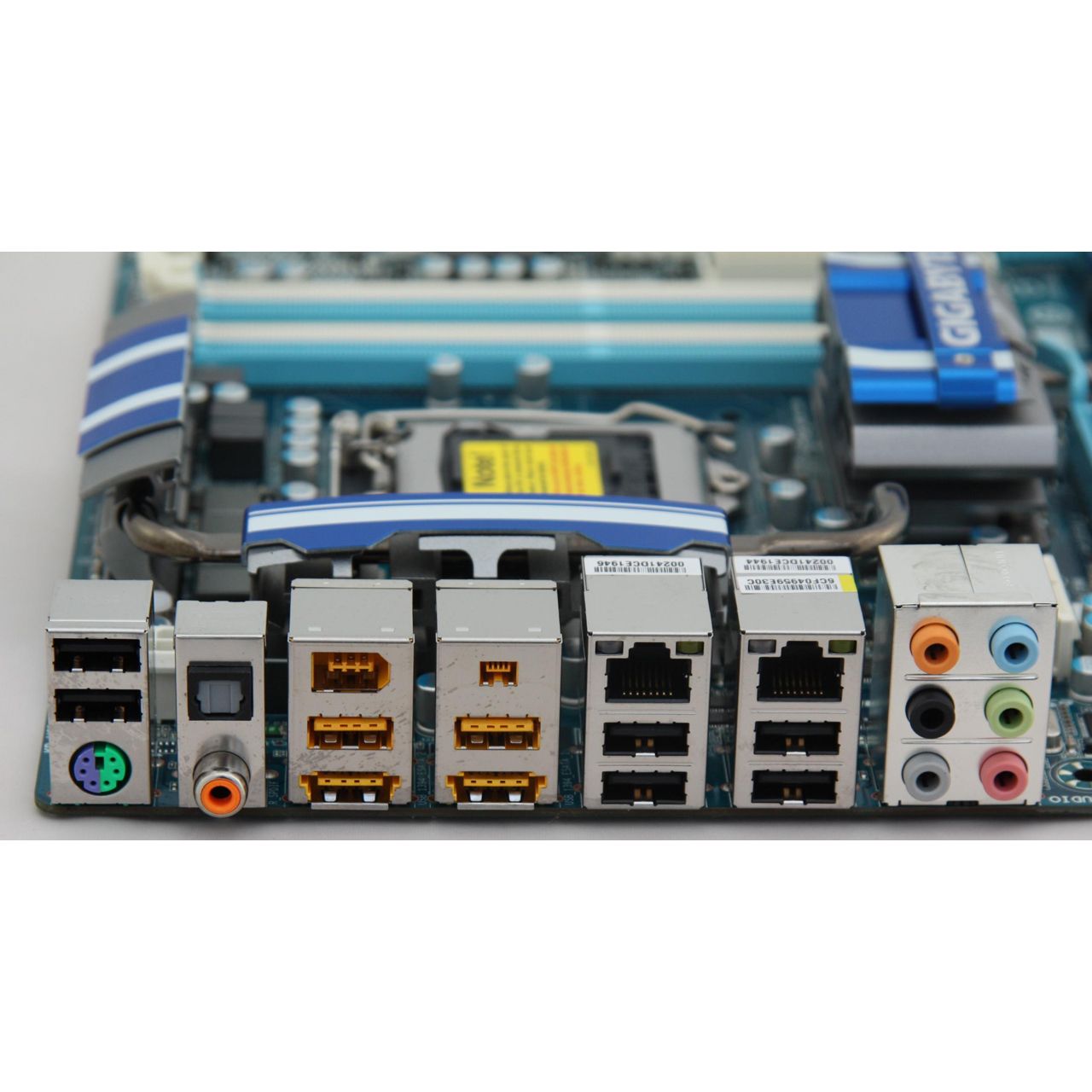 Gigabyte GA-P55-UD5 P55 S1156 ATX - | Mindfactory.de